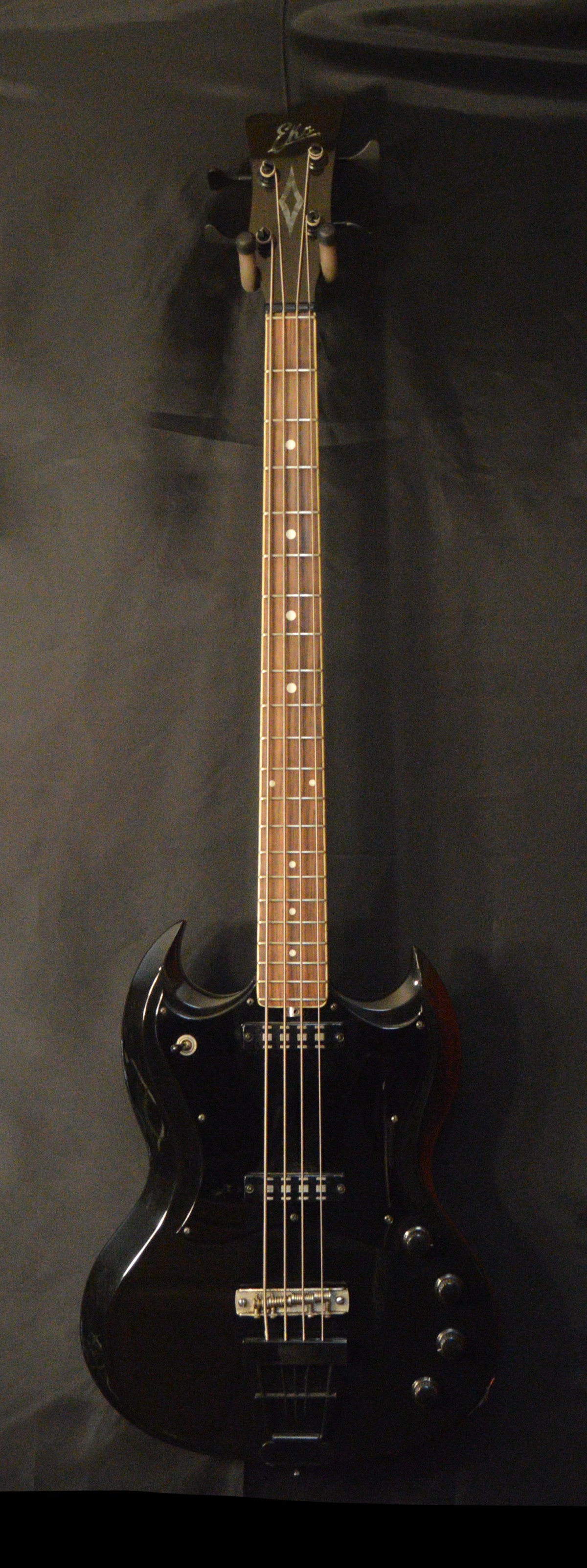 Eko Indie SG Bass – Virtuoso Custom Guitars