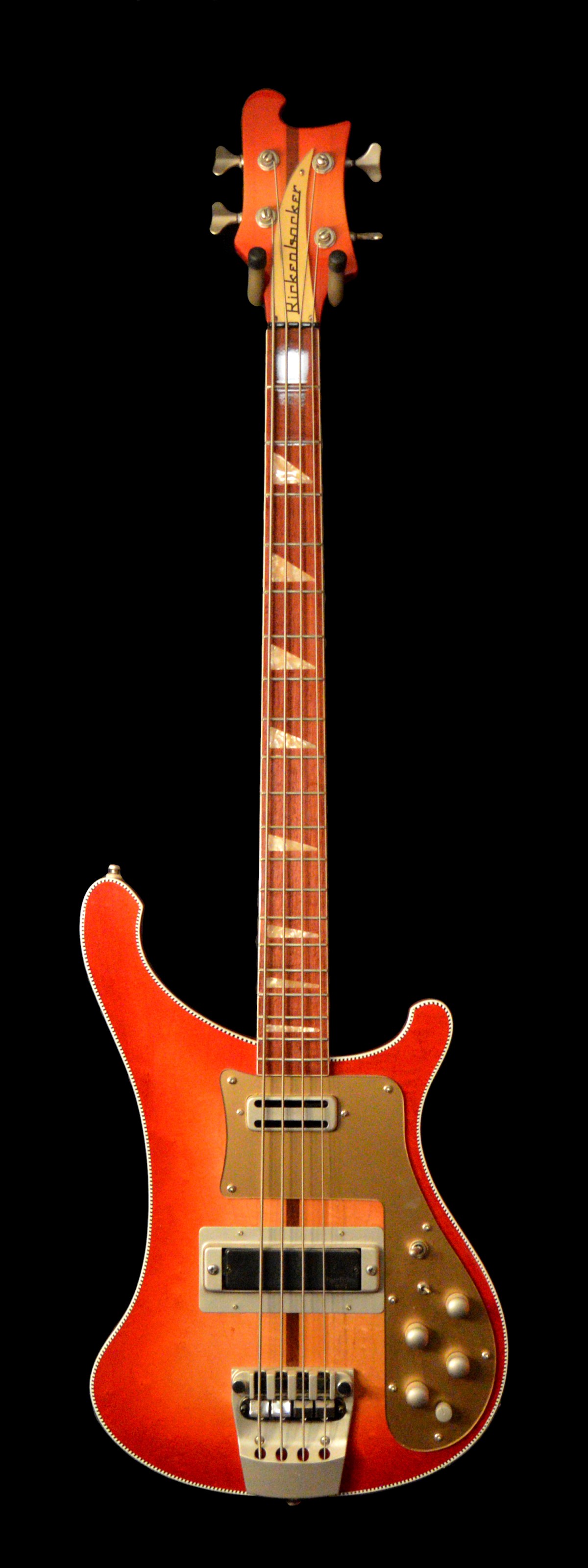 4001 Bass – Virtuoso Custom Guitars